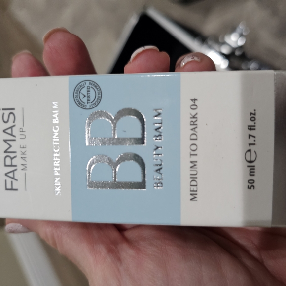 Farmasi | Makeup | Farmasi Bb Beauty Balm Medium To Dark 4 | Poshmark